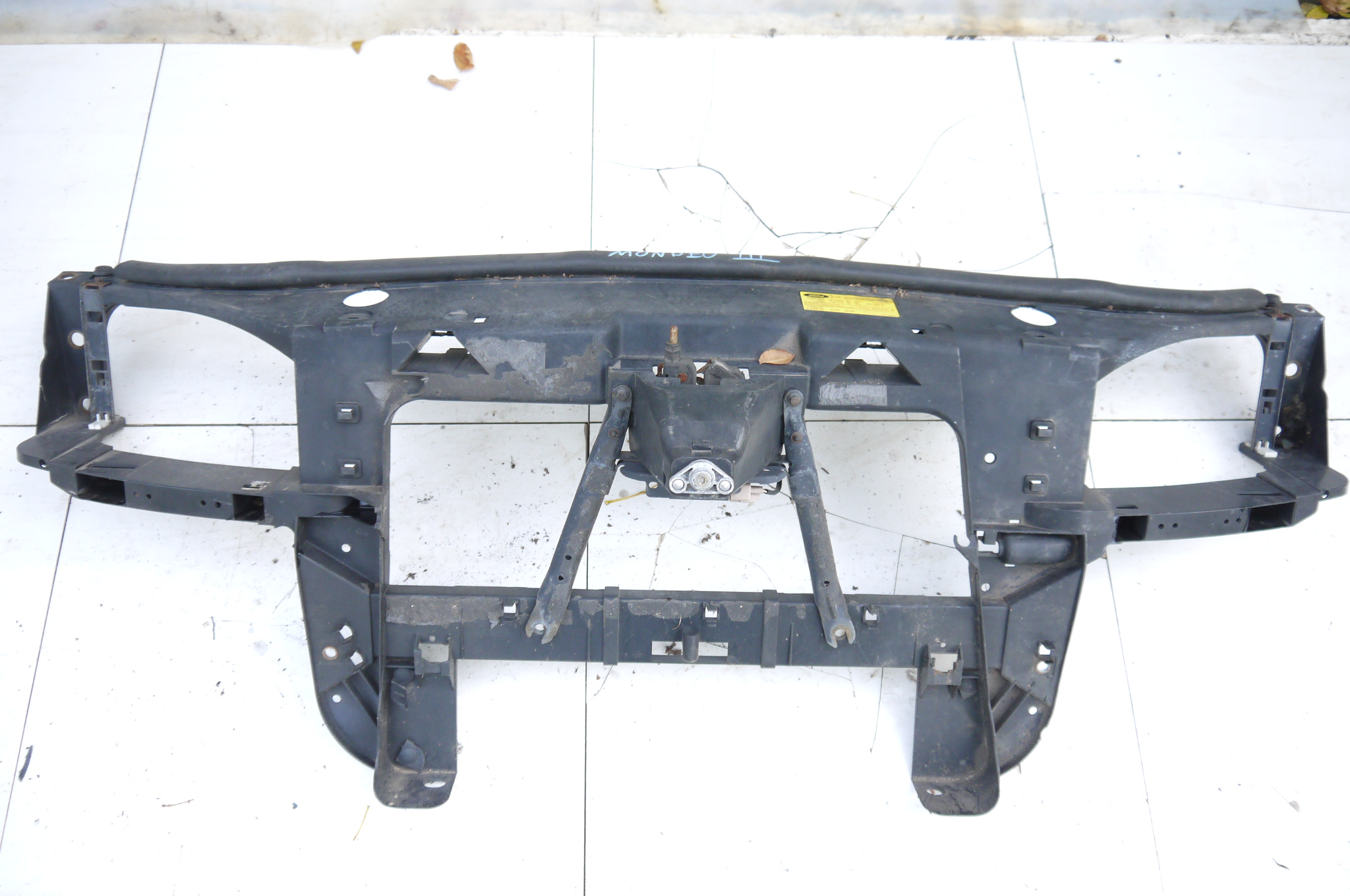 Pas Przedni Wzmocnienie Ford Mondeo Mk3 - Sklep Eteile.pl